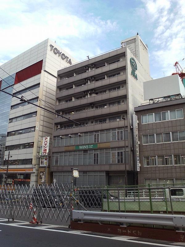 Shinjuku off-track betting parlor building to be rebuilt - NIKKEI REAL ...