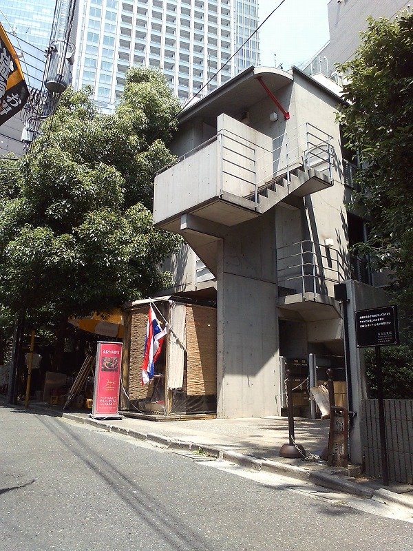 Roppongi housing reconstructed as office building - NIKKEI REAL ESTATE ...