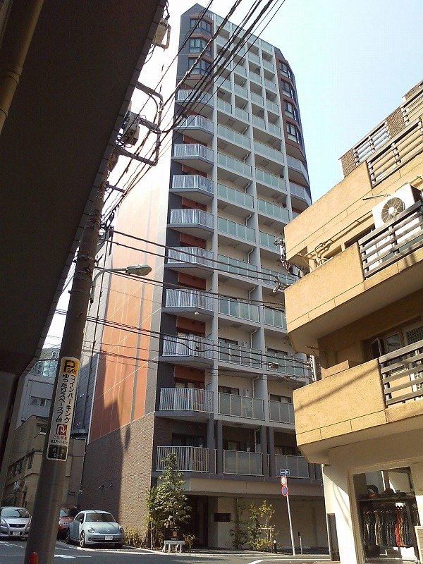 Itochu sells new Aoyama apartment to seasoning maker - NIKKEI REAL ...