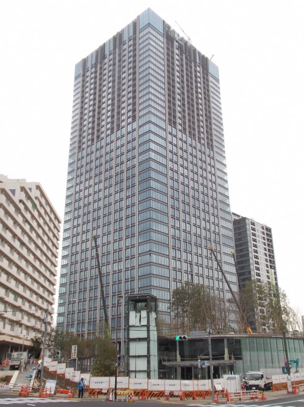 JR East subsidiary leasing 10,800 m2 in Shinjuku Garden Tower - NIKKEI ...