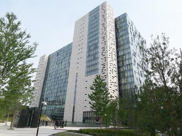 Shinjuku Eastside Square features Tokyo's largest floor plate - NIKKEI ...