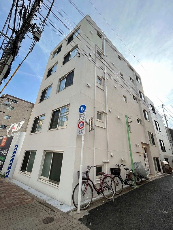 Az Kikaku Sekkei flips Nakano-ku apartment building - NIKKEI REAL ...
