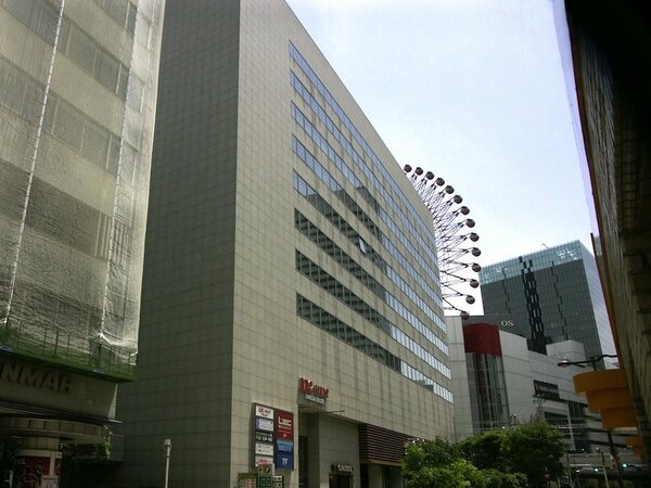 AIG sells Osaka building for over Y23bn - NIKKEI REAL ESTATE MARKET REPORT