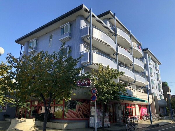 Cosmos Initia acquires apartment building in Setagaya-ku - NIKKEI REAL ...