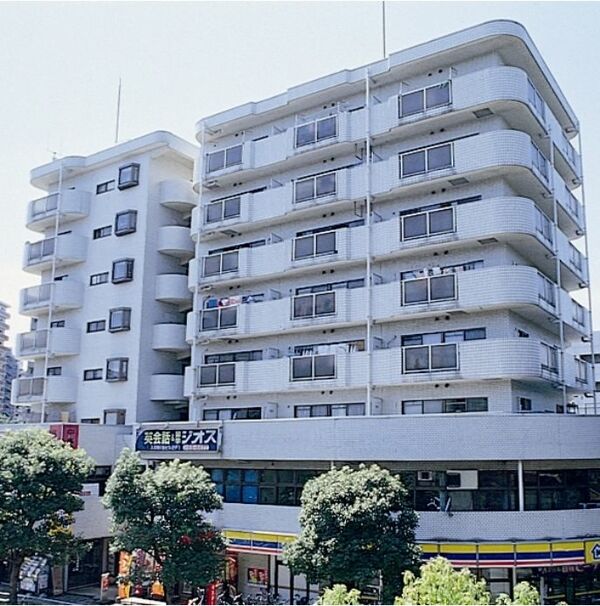 Housng REIT selling 27 properties for Y13.6bn - NIKKEI REAL ESTATE ...