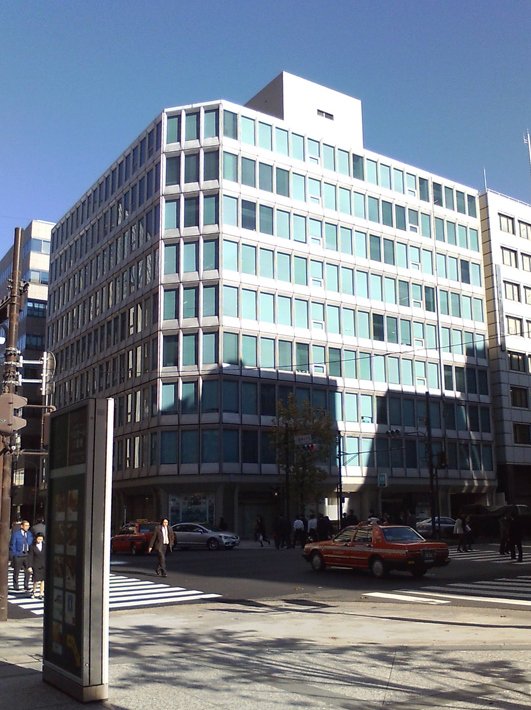 Mitsui Sumitomo Insurance sells Nihonbashi building - NIKKEI REAL ...
