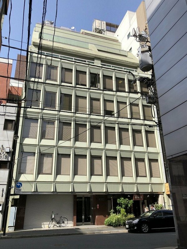 Taito-ku property company buys Shinbashi office building - NIKKEI REAL ...