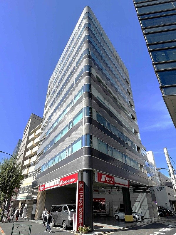 Airport Facilities acquires Shinjuku office building - NIKKEI REAL ...