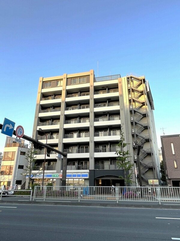 Cosmos Initia sells Haneda apartment building - NIKKEI REAL ESTATE ...