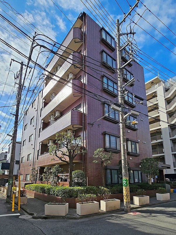 Adachi apartment building changes hands - NIKKEI REAL ESTATE MARKET REPORT