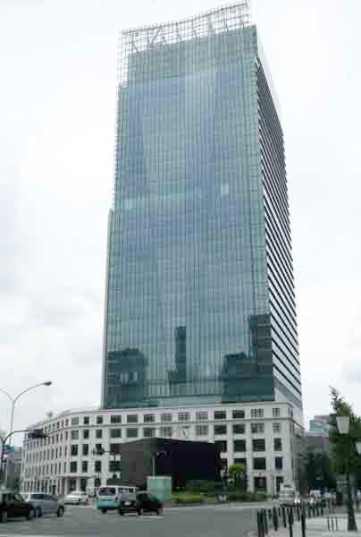 Major law firm leasing 12,600 m2 in JP Tower - NIKKEI REAL ESTATE ...
